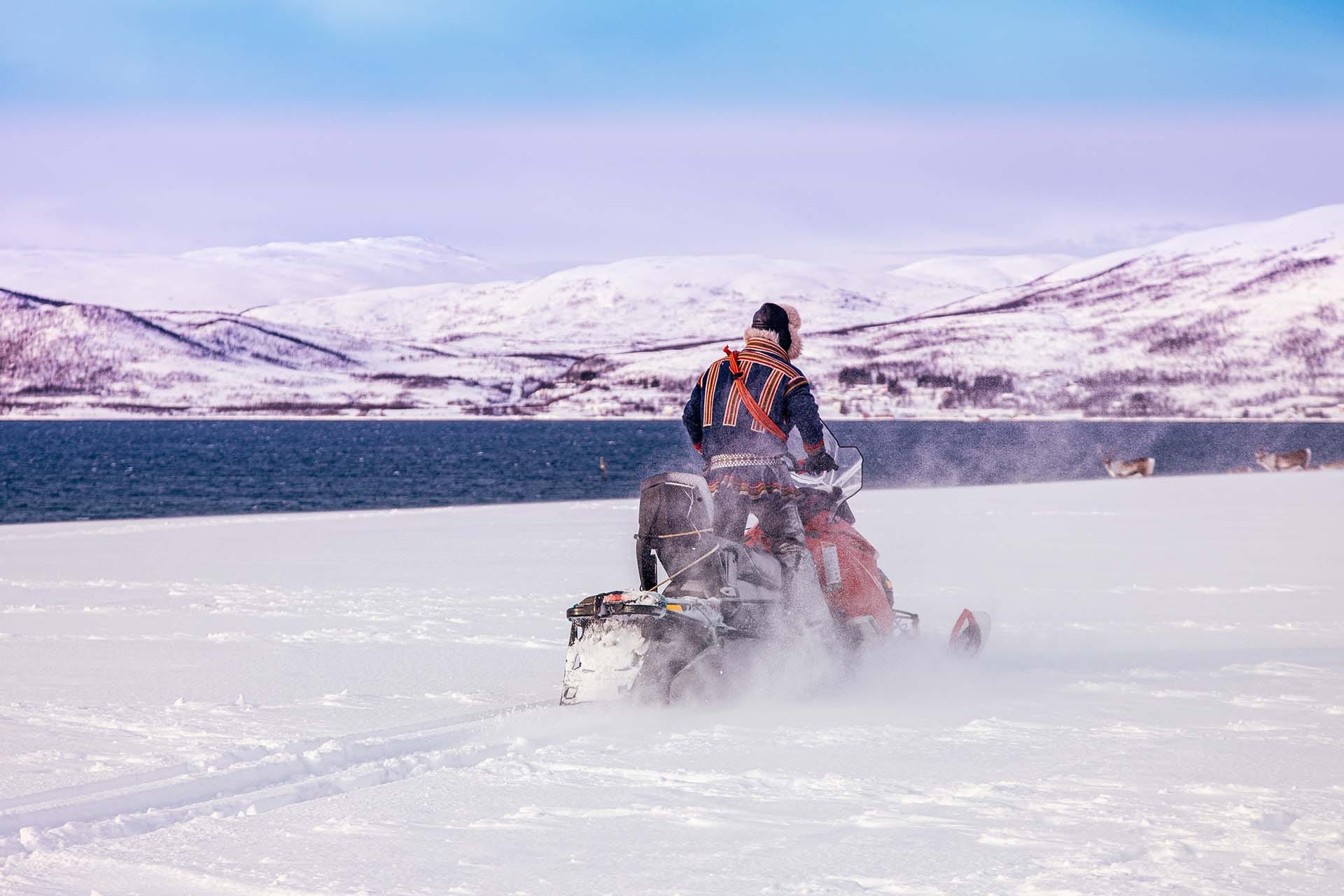 Snowmobiling in Tromsø: Evening Snowmobile Safari at Camp Tamok | Go ...